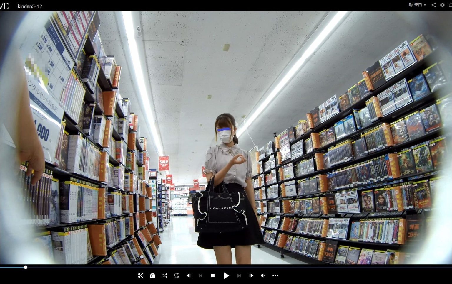 【Pcolleレビュー黒いネコのパンチラ盗撮】いろいろやられた女子大生編禁断の逆さ撮りシーズン5vol12